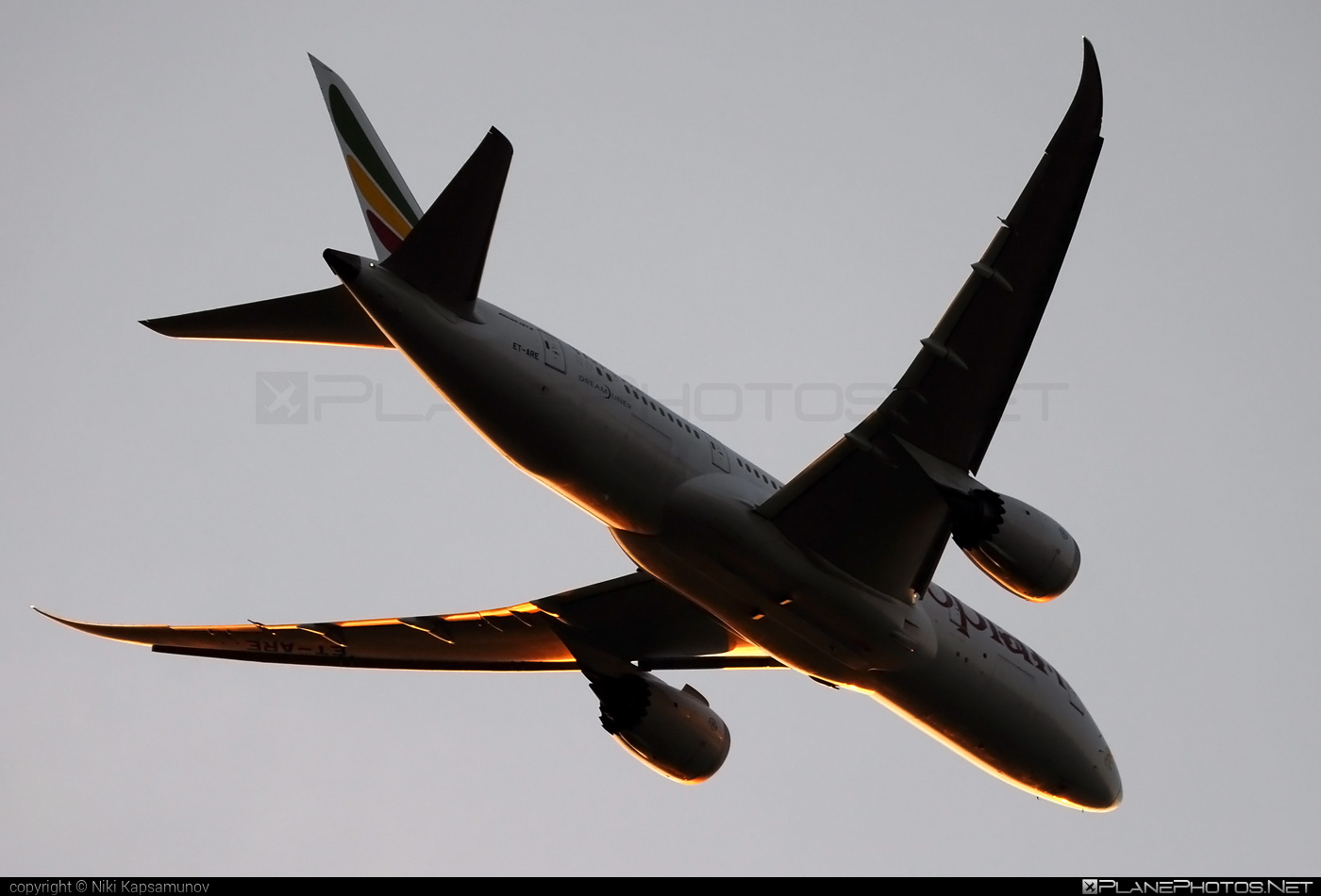 Boeing 888 Dreamliner