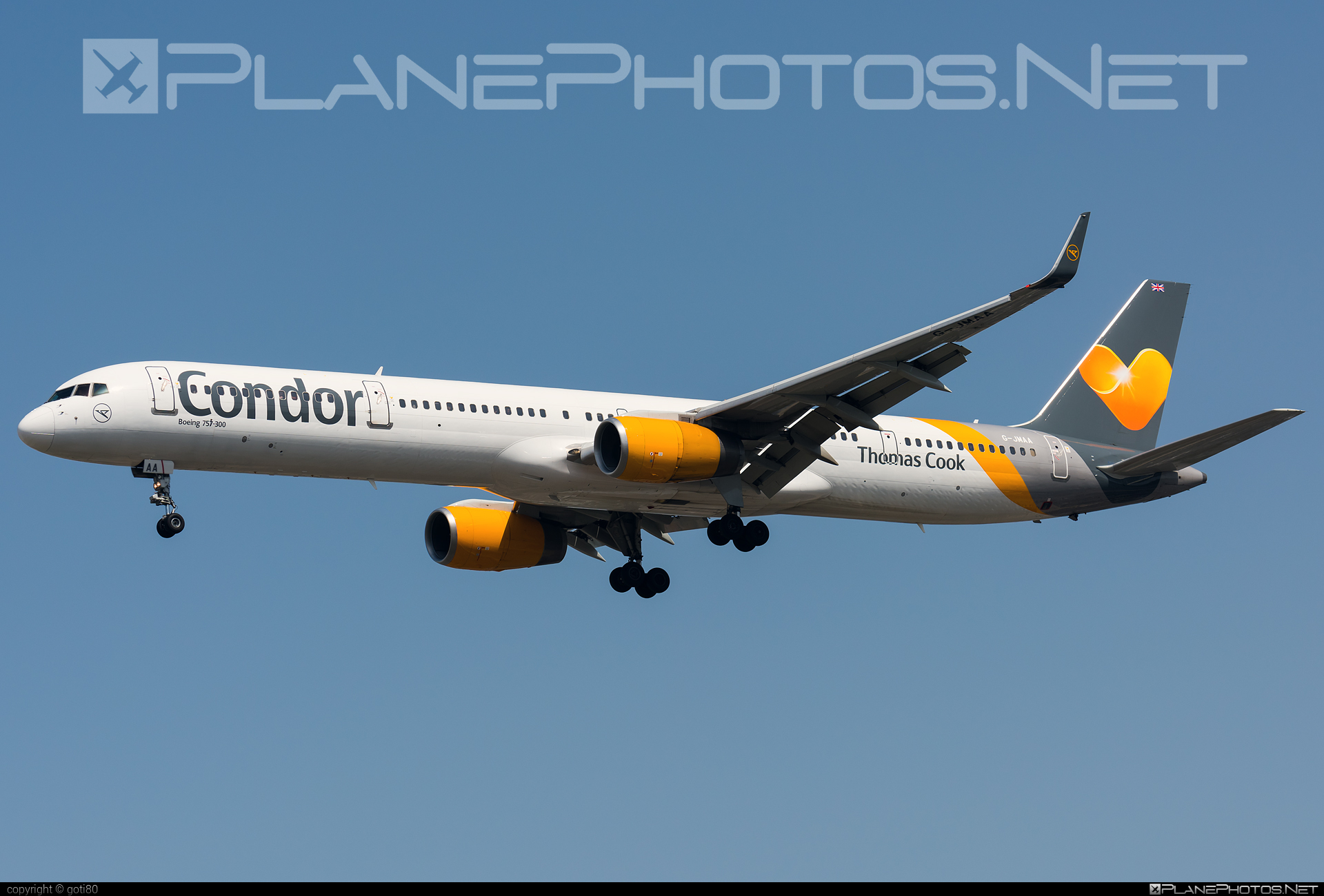 G-JMAA - Boeing 757-300 operated by Thomas Cook Airlines taken by ...