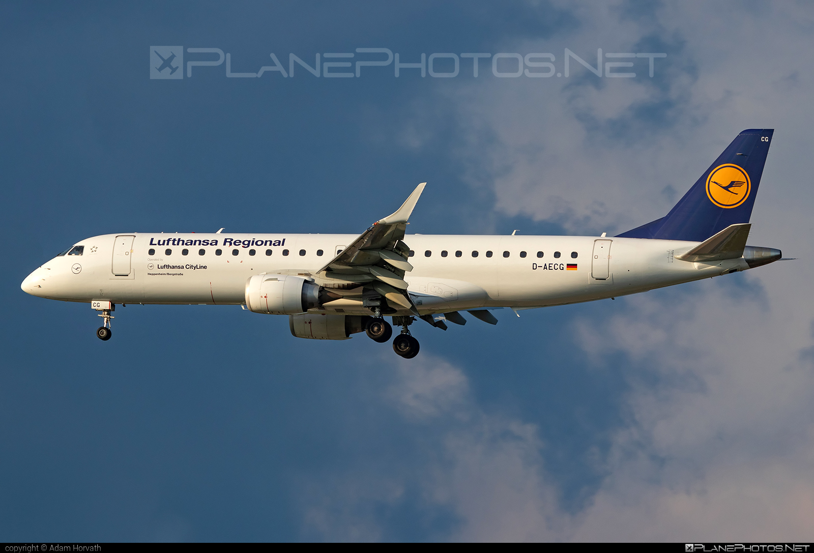 D AECG Embraer E190LR ERJ 190 100LR Operated By Lufthansa CityLine