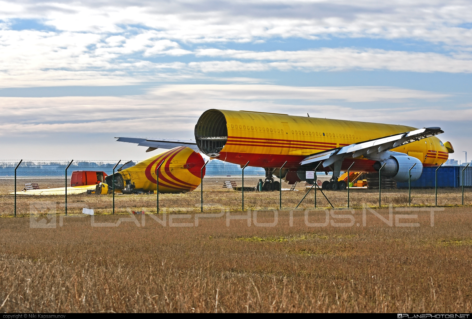 EI-EAC - Airbus A300B4-203F operated by DHL Air taken by NikiKaps ...