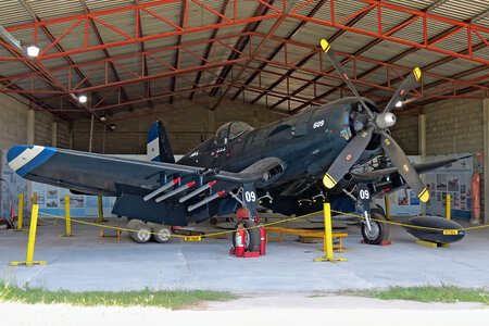 FAH-609 - Vought F4U-5NL Corsair operated by Fuerza Aérea Hondureña ...
